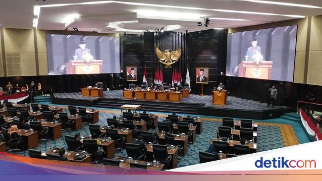 Pemprov Jakarta dan DPRD Teken Raperda APBD 2025 Rp 91,3 Triliun