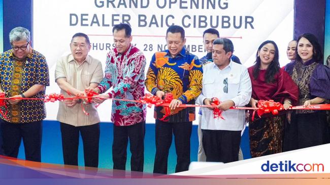 Bamsoet Resmikan Dealer BAIC Indonesia di Cibubur