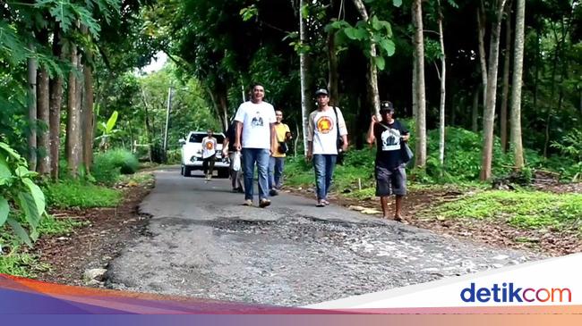 Aksi 3 Warga Majalengka Jalan Kaki 26 Km Usai Eman-Dena Unggul QC