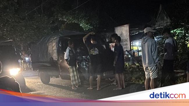 Pelajar SMP di Lamuru Bone Tewas Usai Motor Tabrakan dengan Pikap