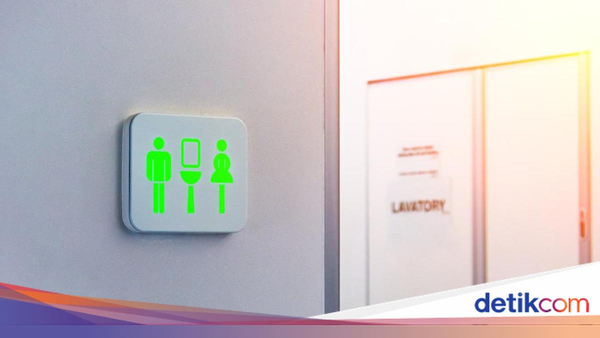 Saat Sepasang Pelajar Kaget Ketahuan Mesum di Toilet Musala