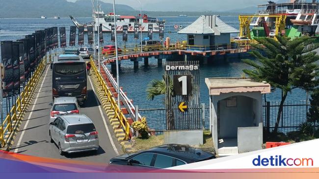 54 Kapal Siap Layani Penyeberangan Selat Bali Jelang Nataru