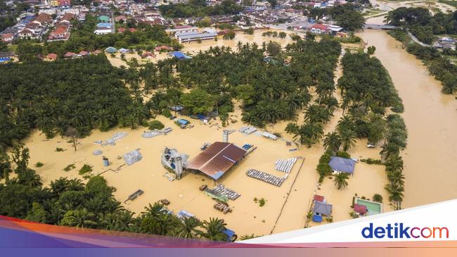 Kemlu: Belum Ada Informasi WNI Terdampak Banjir di Malaysia