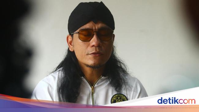 Janji Gus Miftah Setelah Umpatan Berdalih Guyonan Tuai Kecaman Janji Gus Miftah Setelah Umpatan Berdalih Guyonan Tuai Kecaman