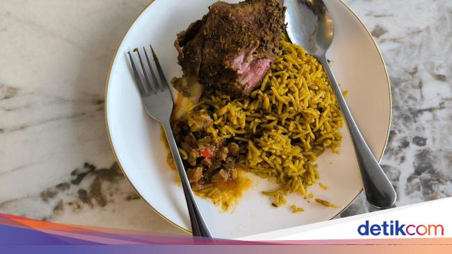 Nikmatnya Mencicipi Kuliner Khas Lebanon di Kota Pahlawan
