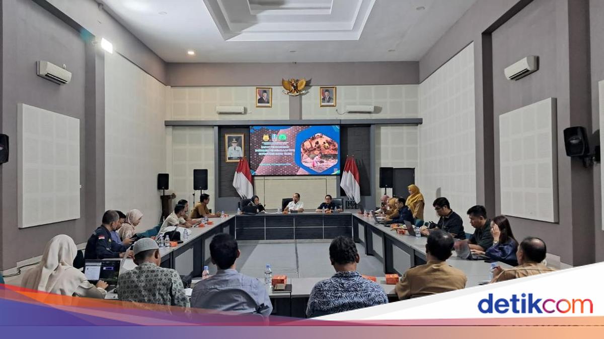 Pemprov Jatim Sosialisasi Izin Tambang Rakyat Antisipasi Penambang Liar