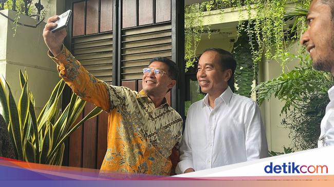 Disowani Cawagub Jabar Erwan Setiawan, Jokowi: Saya Sampaikan Selamat