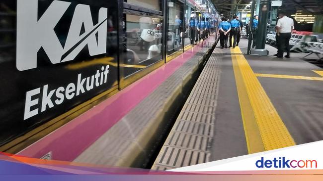 Libur Nataru, KAI Operasikan Direct Train Jakarta-Semarang Harga Tiket ...