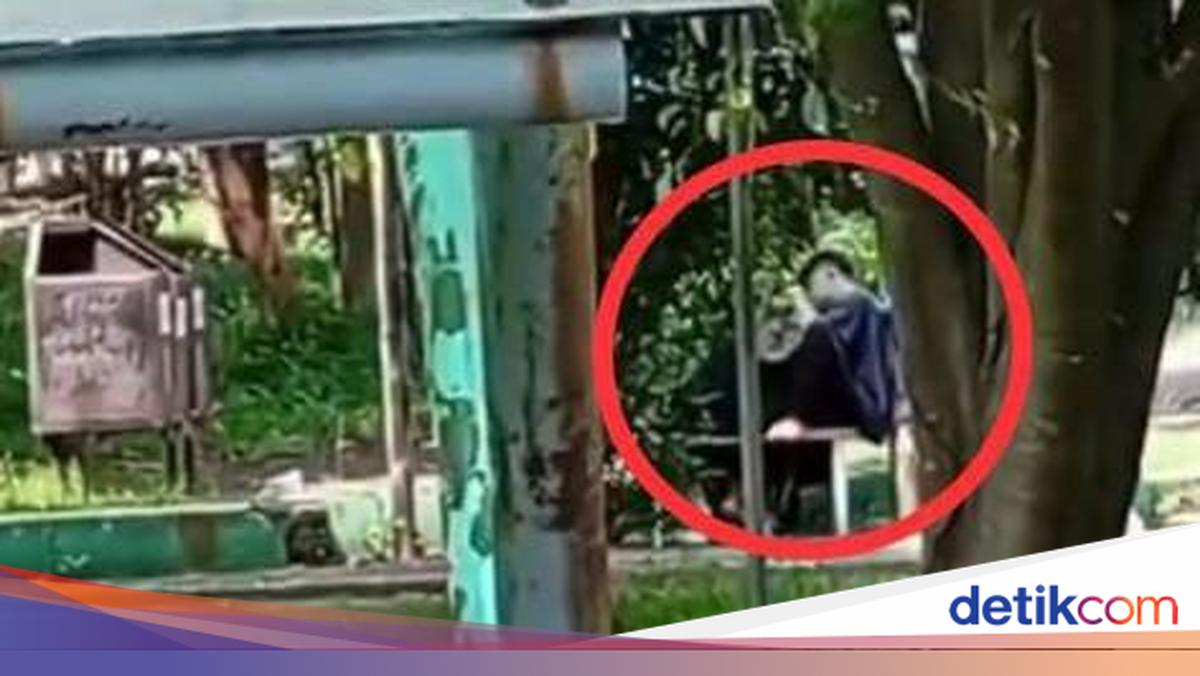 Sejoli Terekam Mesum di Taman Merjosari Kota Malang