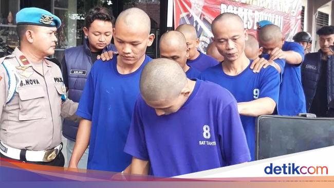 Fakta-fakta Tersangka Penganiayaan Bocah 12 Tahun Boyolali Fakta-fakta Tersangka Penganiayaan Bocah 12 Tahun Boyolali