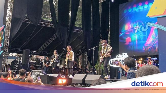 J-Rocks Curi Hati Penonton di Acara HUT Ke-23 Transmedia