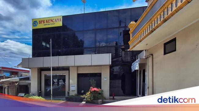 OJK Cabut Izin BPR Kencana Cimahi!