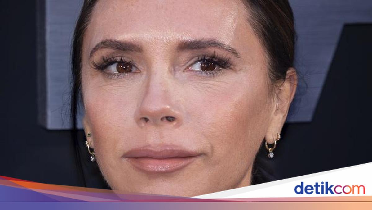 Victoria Beckham Bantah Rumor Oplas, Klaim Hidungnya Cantik karena Ini
