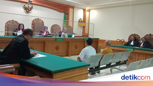 Korupsi Dana BKK: Bendesa Adat Tista Divonis Setahun Bui, Bendahara Lebih Berat