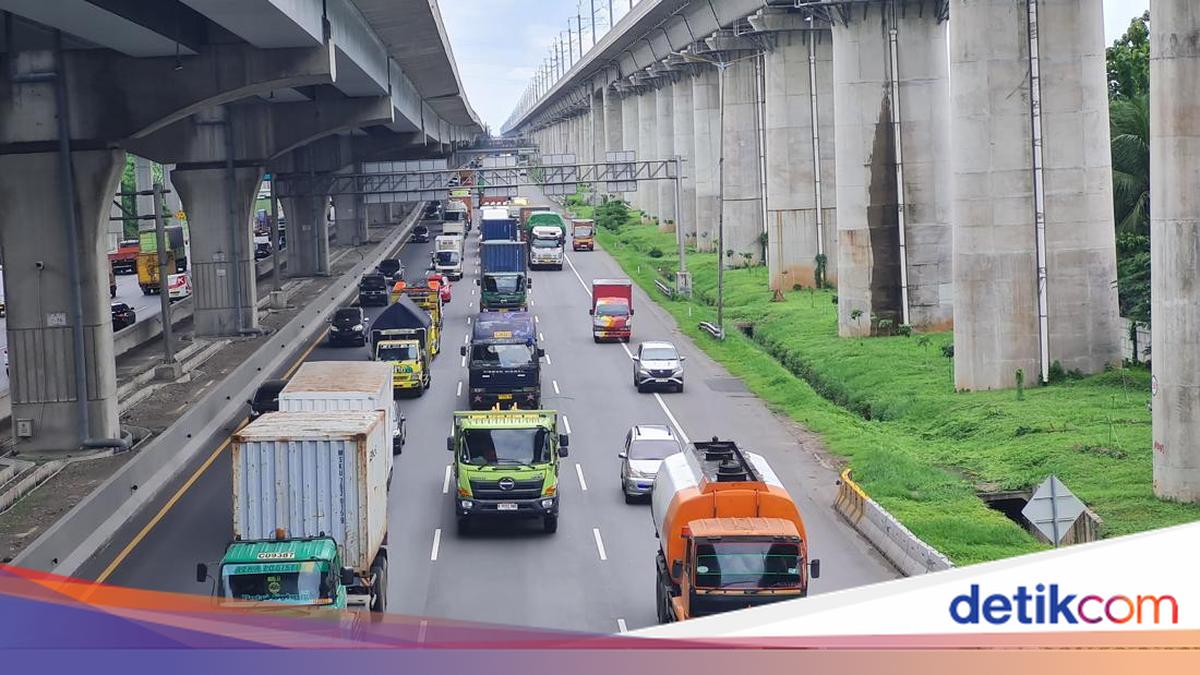 Angkutan Barang Dibatasi Saat Libur Nataru, Ini Ruas Jalan dan Jadwalnya