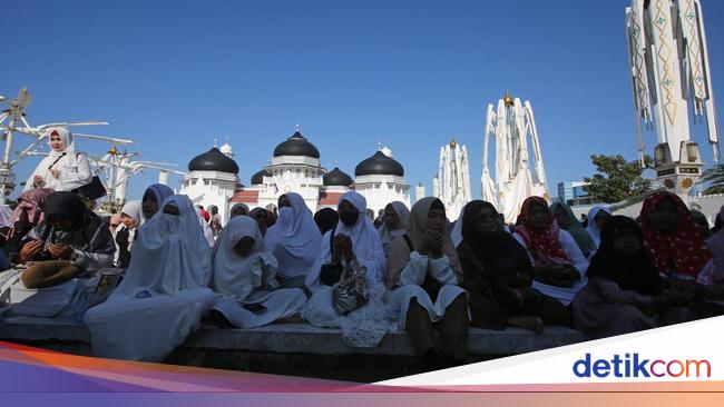 Indonesia Jadi Negara Paling Religius, Rajin Berdoa dan Beribadah