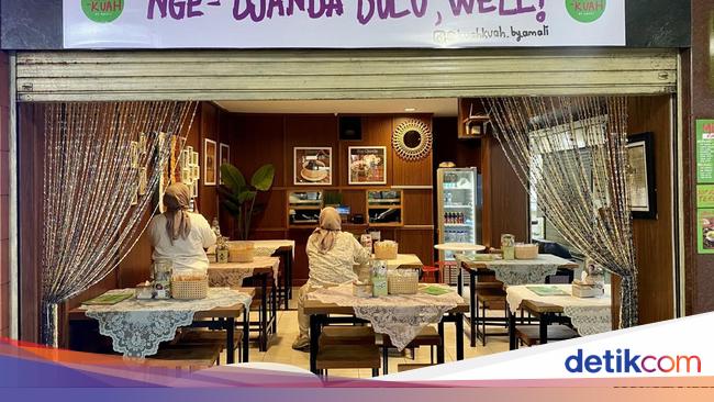 Blusukan ke Melawai Plaza Cicip Rawon dan Sop Djanda yang Lezat