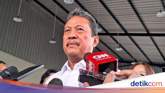 Kata Menteri KKP soal Pagar Laut di Tangerang