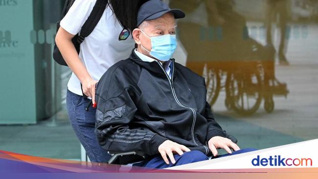 Raja Minyak Singapura OK Lim Resmi Bangkrut