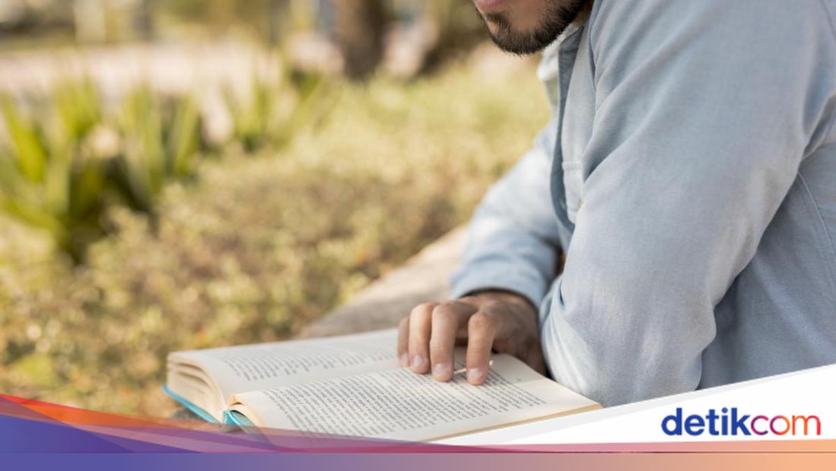 6 Puisi Religi Islam yang Menggugah Hati