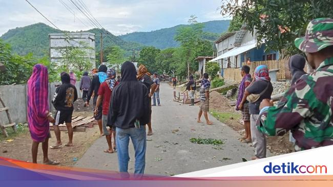 Motif Perang Warga 2 Desa di Bima Saat Tahun Baru