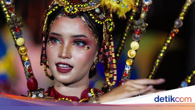 Menelusuri Sejarah Jember Fashion Carnaval