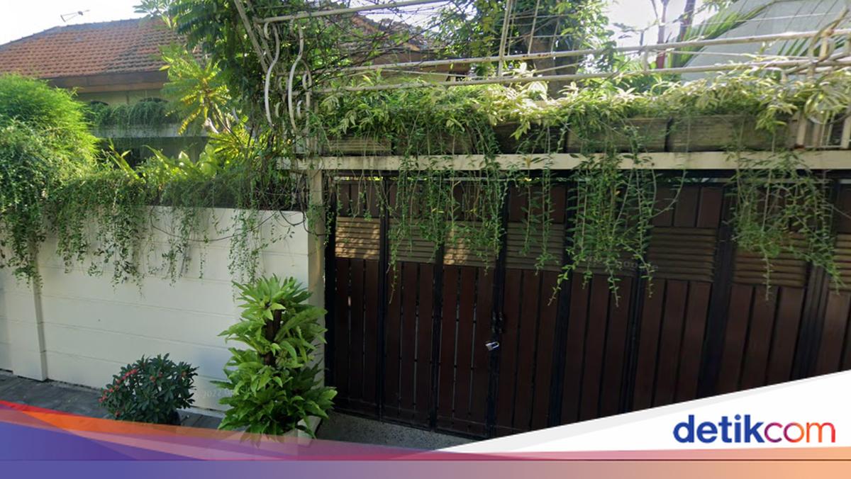Mengintip Rumah Jokowi di Solo yang Sering Dikunjungi Turis buat Foto-foto