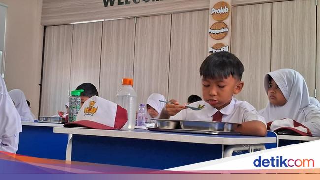 Tak Ada Susu di Makan Bergizi Gratis SD Angkasa 5 Halim