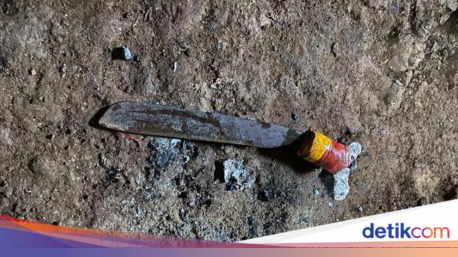 Polisi Amankan Golok-Racun Semut yang Dipakai Ibu Bacok Bayi di Lampung