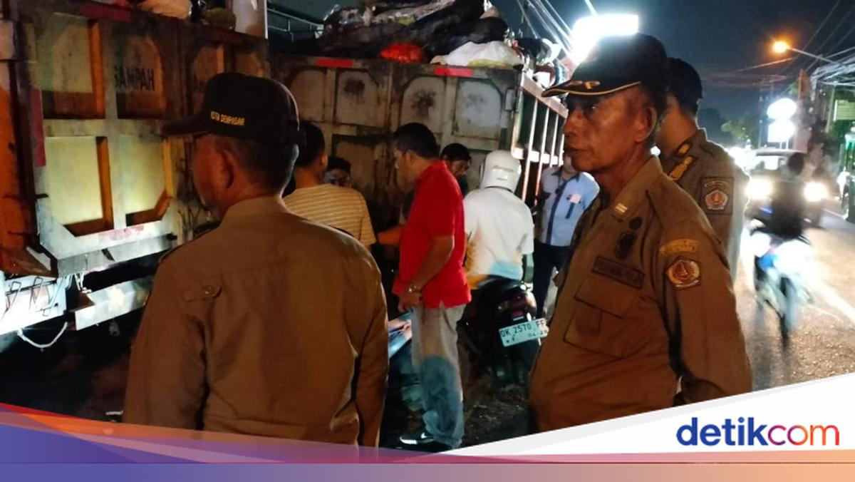 Depo Sampah di Jalan Pulau Kawe Dijaga Satpol PP
