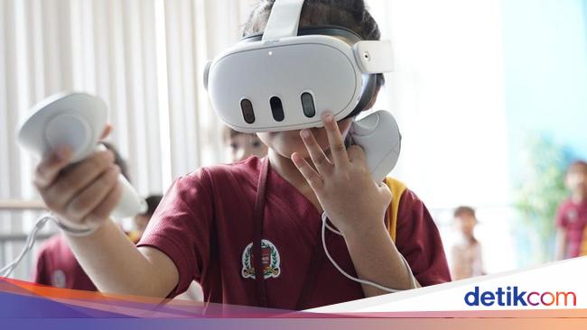 Transformasi Digital BINUS SCHOOL Simprug Hadirkan Active Floor-Robot ...