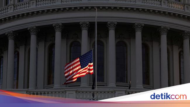 Calon Menkeu Trump Wanti-wanti Rusia dan China Calon Menkeu Trump Wanti-wanti Rusia dan China