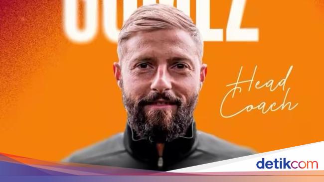 Joaquin Gomez Resmi Jadi Pelatih Baru Borneo FC Gantikan Pieter Huistra