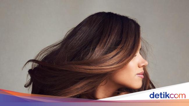 7 Warna Rambut untuk Kulit Sawo Matang yang Tren 2025