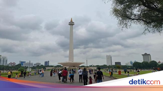 Cerita Konradus dari NTT Kunjungi Anak di Jakarta Saat Libur Panjang