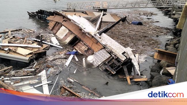 10 Kapal Wisata Rusak Diterjang Gelombang di Labuan Bajo