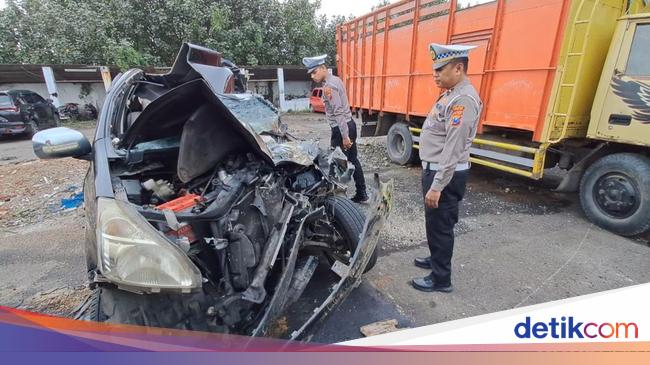 Kadinsos Jatim Sebut 2 Pegawai yang Tewas Kecelakaan Hendak ke Tulungagung