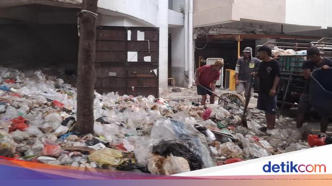 Trans Depo-Crowded di TPA jadi Penyebab Tumpukan Sampah di Pekanbaru