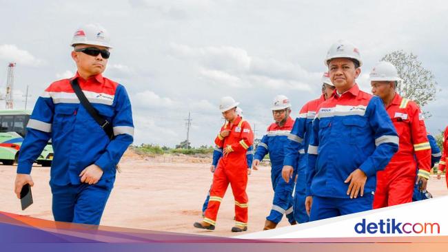 Bahlil Kunjungi Pertamina Hulu Rokan di Riau