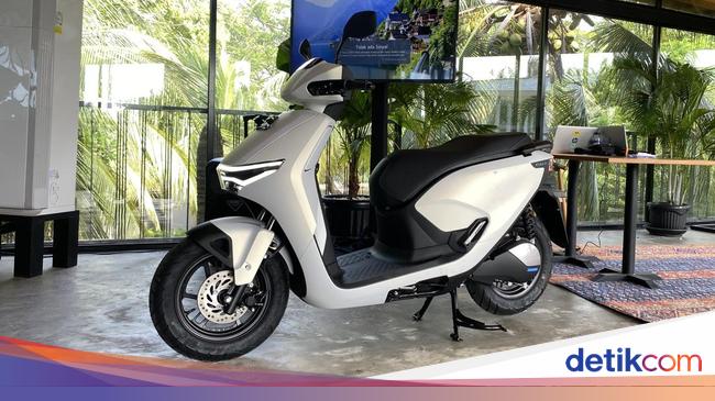 Menjajal RoadSync Duo di Honda CUV e:, Ini Bedanya dengan Versi PCX 160