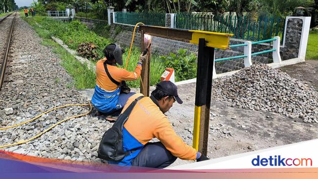 KAI Daop 8 Surabaya Tutup 19 Perlintasan Sebidang sepanjang 2025