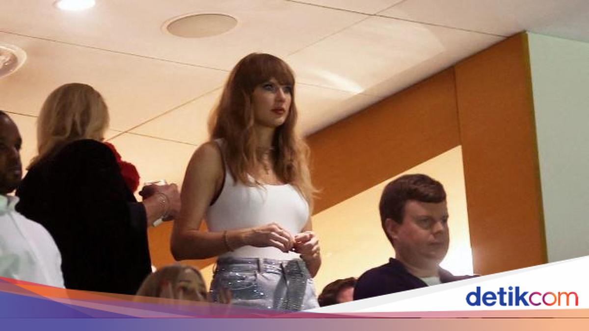 Potret Tegangnya Taylor Swift Nonton Pacar Tanding di Super Bowl 2025