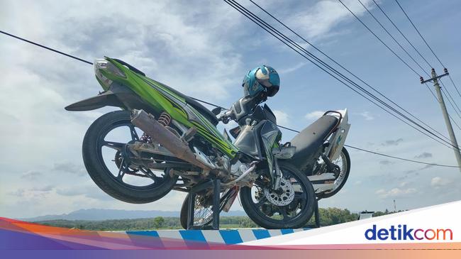 Monumen Kijang di Kulon Progo Punya 2 Penghuni Baru dengan Kisah Tragis Monumen Kijang di Kulon Progo Punya 2 Penghuni Baru dengan Kisah Tragis