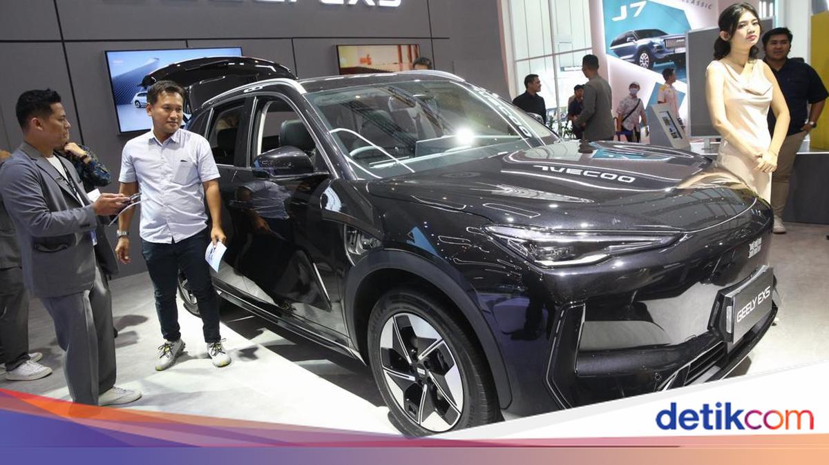 Geely EX5 Diperbarui, Kini Bisa Tempuh Jarak 610 Km Sekali Cas