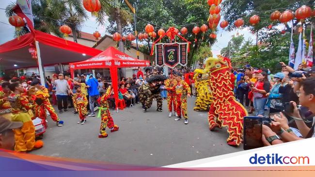 Meriahnya Perayaan Cap Go Meh di Margaasih Bandung