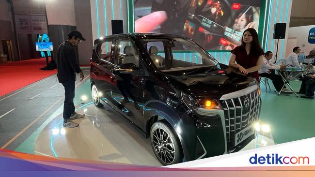 Spesifikasi Honri Boma EV Si 'Alphard Mini': Jarak Tempuh 130 Km, Ngecas 7 Jam