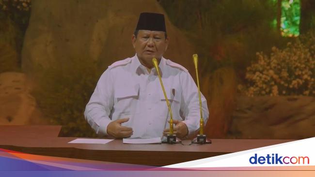 Momen Prabowo Serukan 'Hidup Jokowi' Saat HUT Gerindra