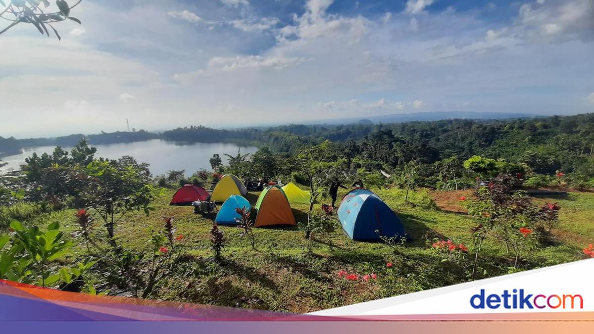 Rekomendasi Camping Anti Mainstream, di Atas Bukit Syahdu Gembong Pati