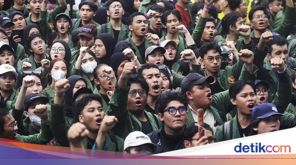 13 Tuntutan BEM SI di Puncak Demo Indonesia Gelap 20 Februari