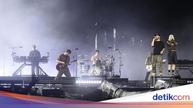 Konser Linkin Park di LA Gak Laku?